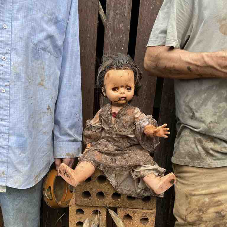 Fundraiser by Creature Yoga : Help flood devastated humans rebuild