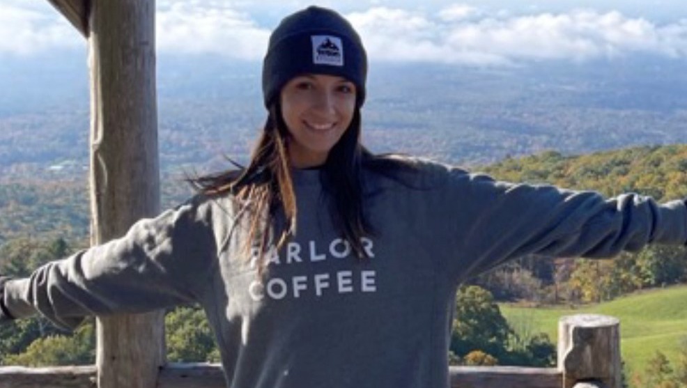 Fundraiser for ALEXA BARRETO by Kate Nolan : Alexa has some bills...