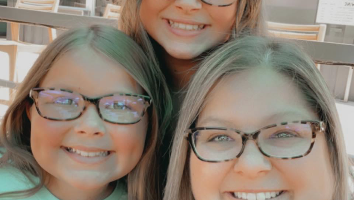 Fundraiser for Kayla Hooker by Roxanne Proffitt : For Brody and Kayla