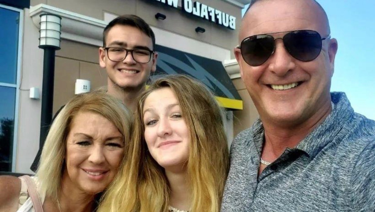 Fundraiser for Jeremy Nowling by ZACHARY KINCH : Nicole and Jeremy ...