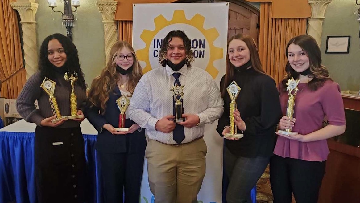 Fundraiser for Kayley Hart by Kim Janiszewski : Help MHS Kids Go To ...