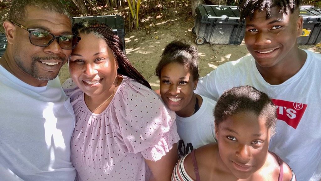 Fundraiser by Kenya Little : Devon Little's Family