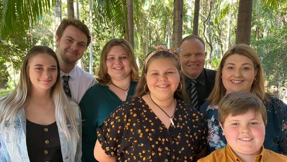 Fundraiser for Scott Elsmore by Kerri Buttery : Supporting Scott & Madonna