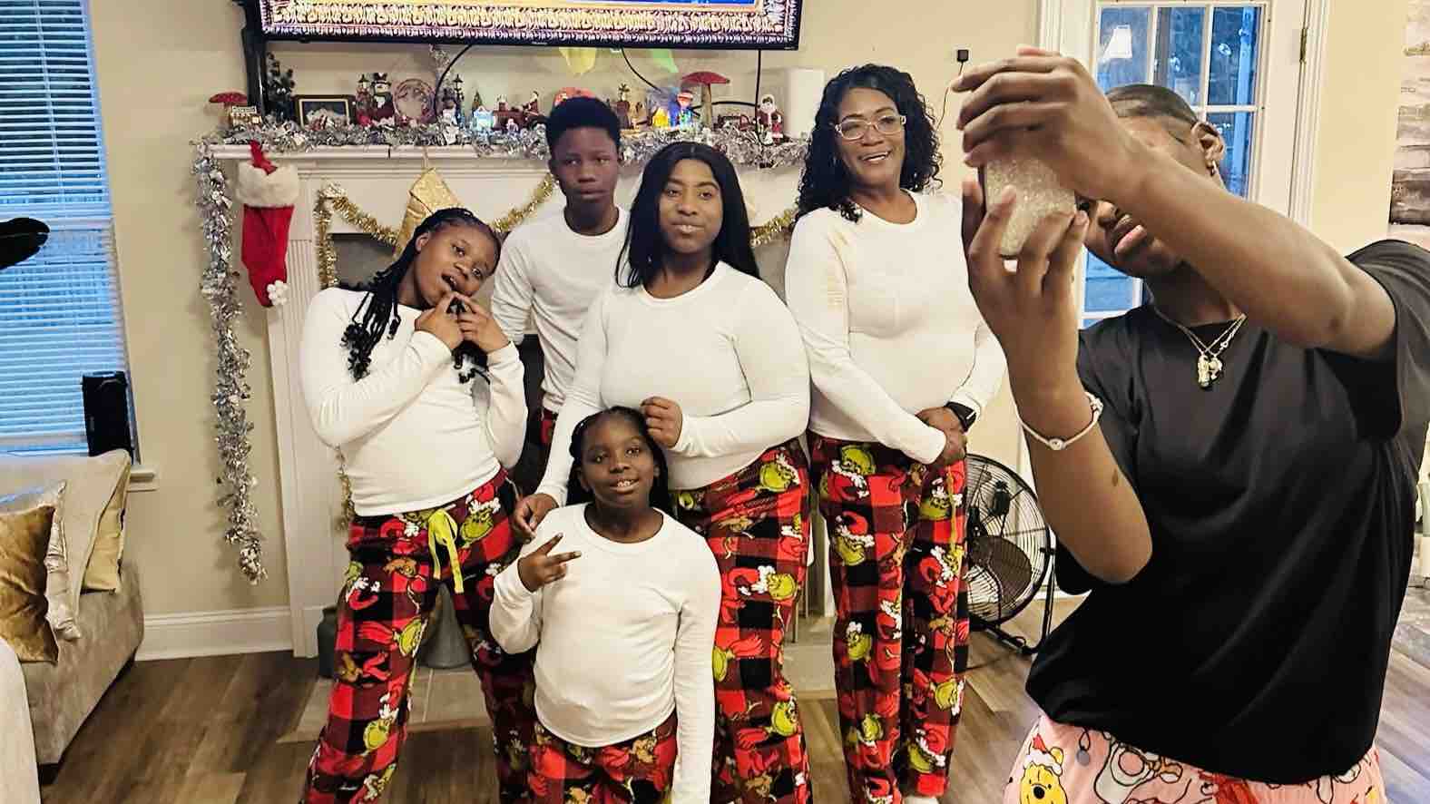 Fundraiser by Demetria FIFFIE : My sister is a homicide victim with ...