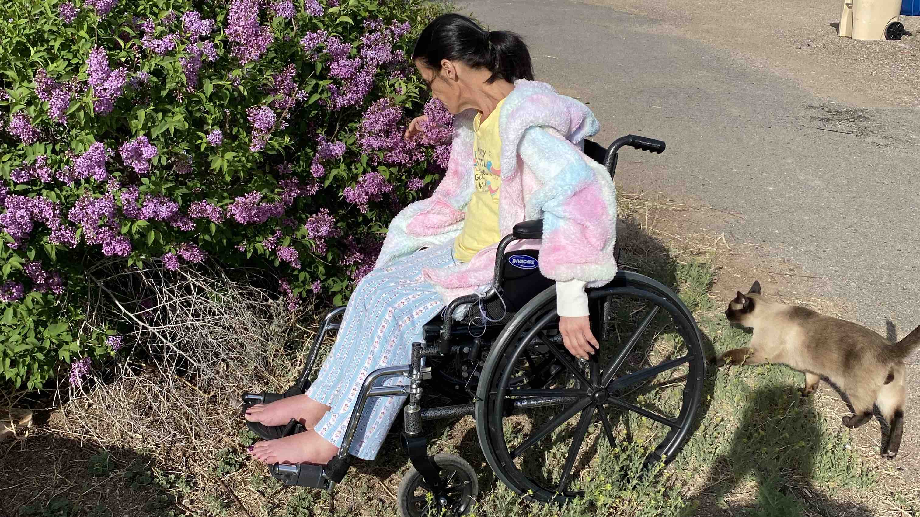 Fundraiser by Gary Rowe : Help Tina Fitts home