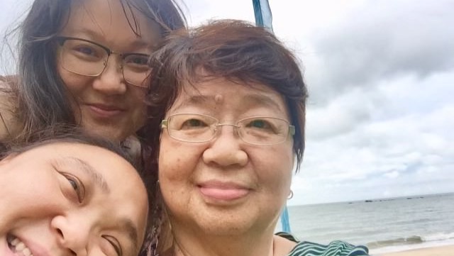 Fundraiser for Amy Chee by Kara Jones : Donate to help Amy see her family!!