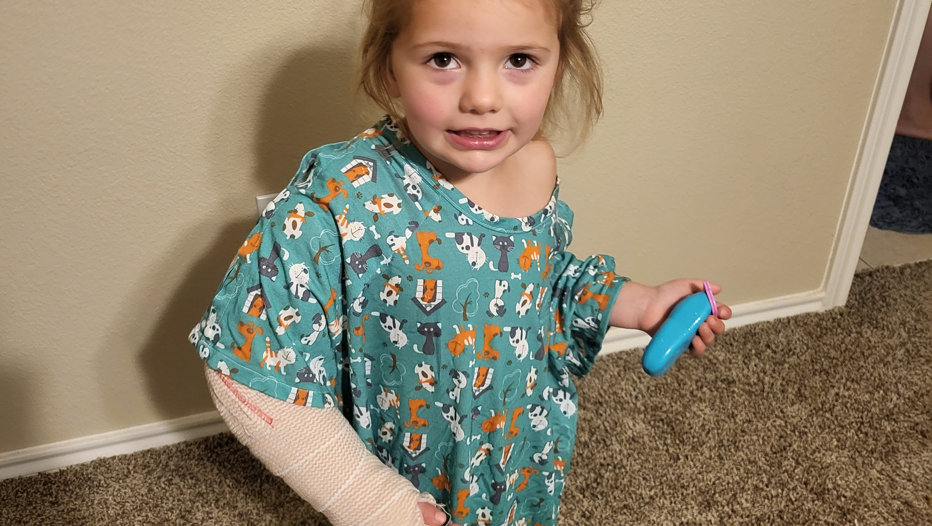 Fundraiser by Brandon Crites : Kelsey Rose Arm Fracture