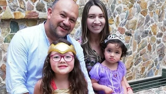 Fundraiser by Chris Sandham : Helping our family in Colombia