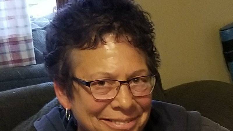 Fundraiser by Julie Lindquist : Helping Lisa Start Over