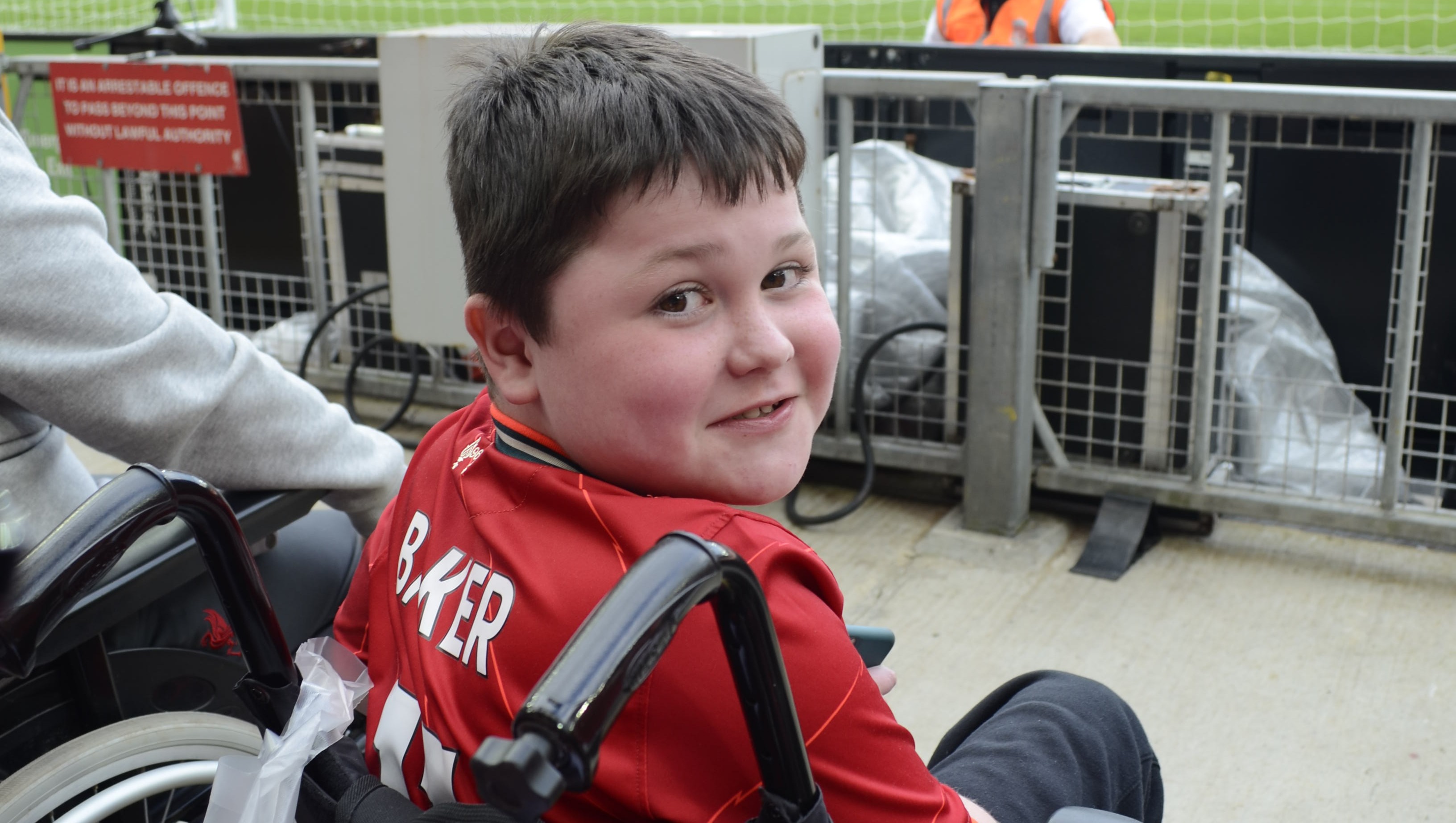 Fundraiser for Sarah Hickey by Ellens Rooms : Kyle Baker Aged 10 ...