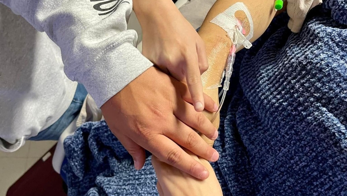 Fundraiser by Mary Hisel Webb : The Uribes Family Assistance Fund