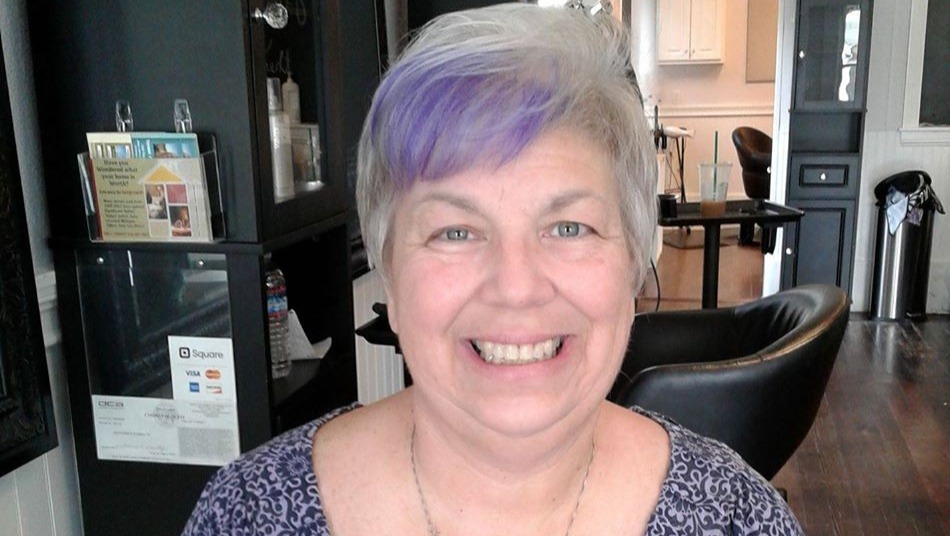 Fundraiser for Deanna Sinks by Melissa Bolding : Deanna needs our help!