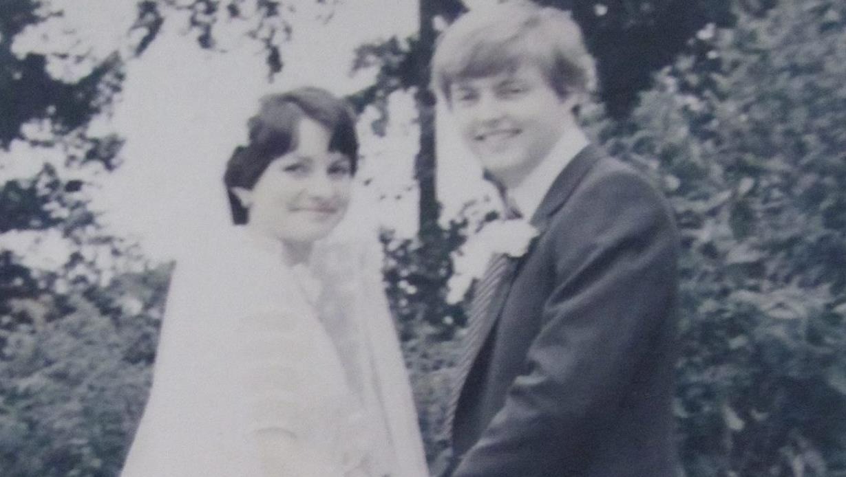 Fundraiser by Charlotte Moxon : Research into MS in memory of Hilary Moxon