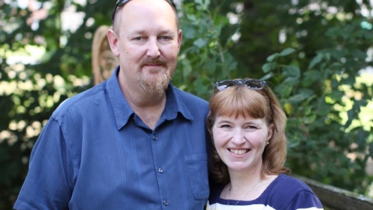 Fundraiser for Angela Frey by Stephanie Sirface : Family of Mark Frey