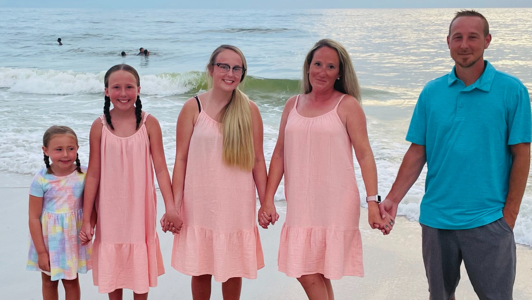 Fundraiser for Hailey Schutte by R Moppin : Team Schutte: Helping The ...