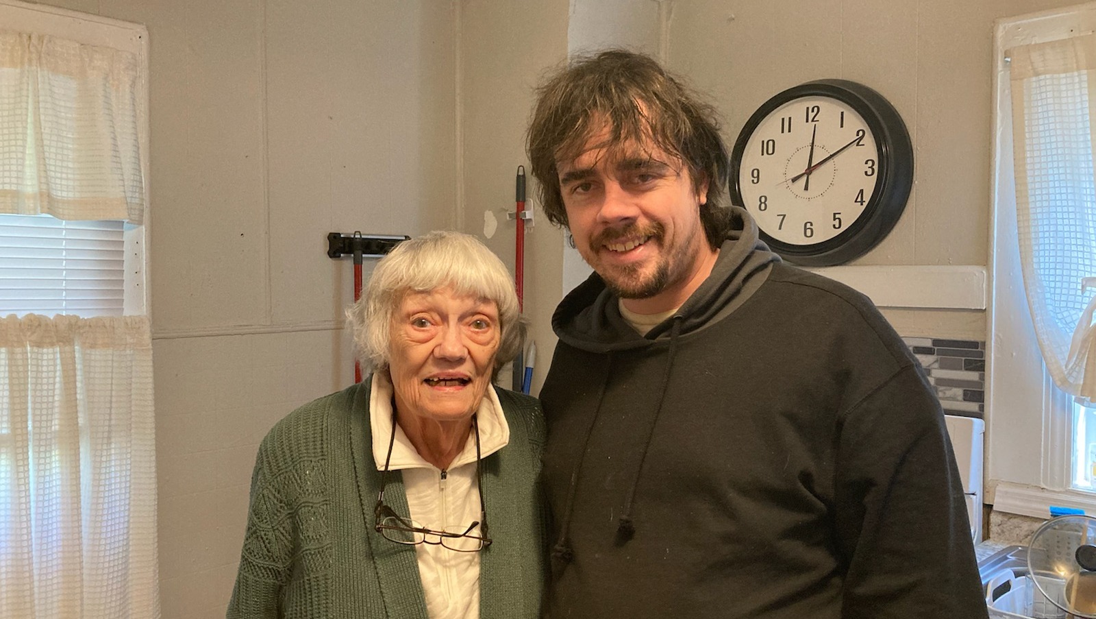 Fundraiser by Dylan Jarrell : Dylan's House Was Hit by Lightning