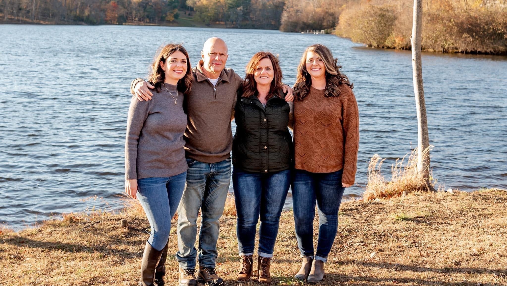 Fundraiser for Lorelai Mentzer by Laura Remis : Help Lorelai and Amanda ...