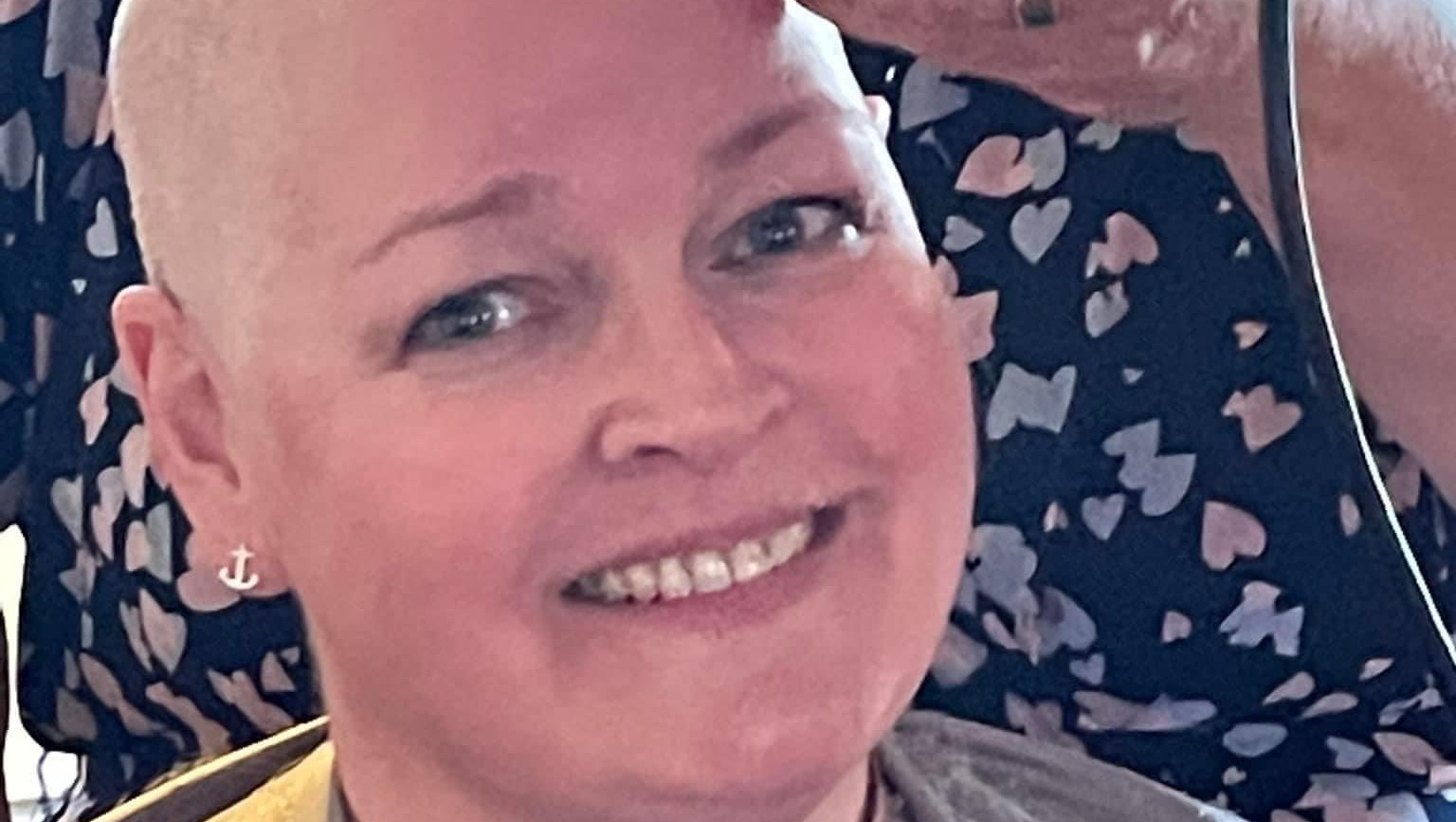 Fundraiser for Ian Gunn by Dorothy Le Drew : Helping Hands