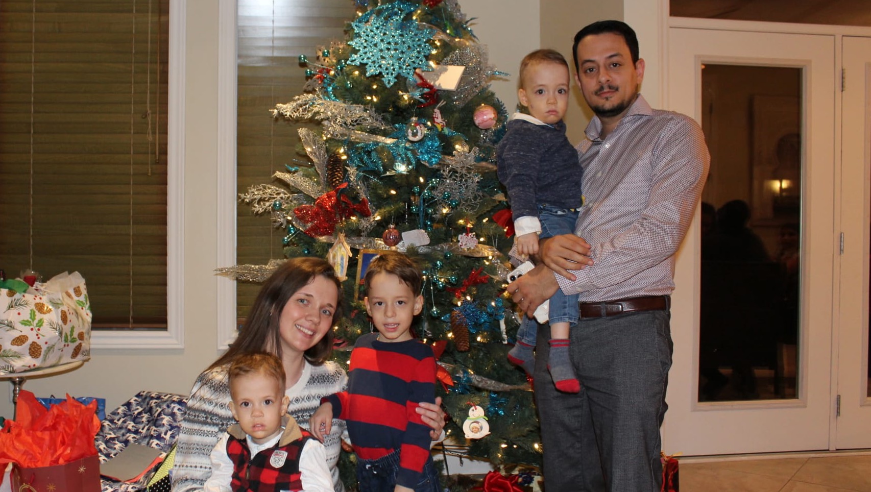 Fundraiser by Mina Melad Gerges Makar : Family running from the war in Ukraine