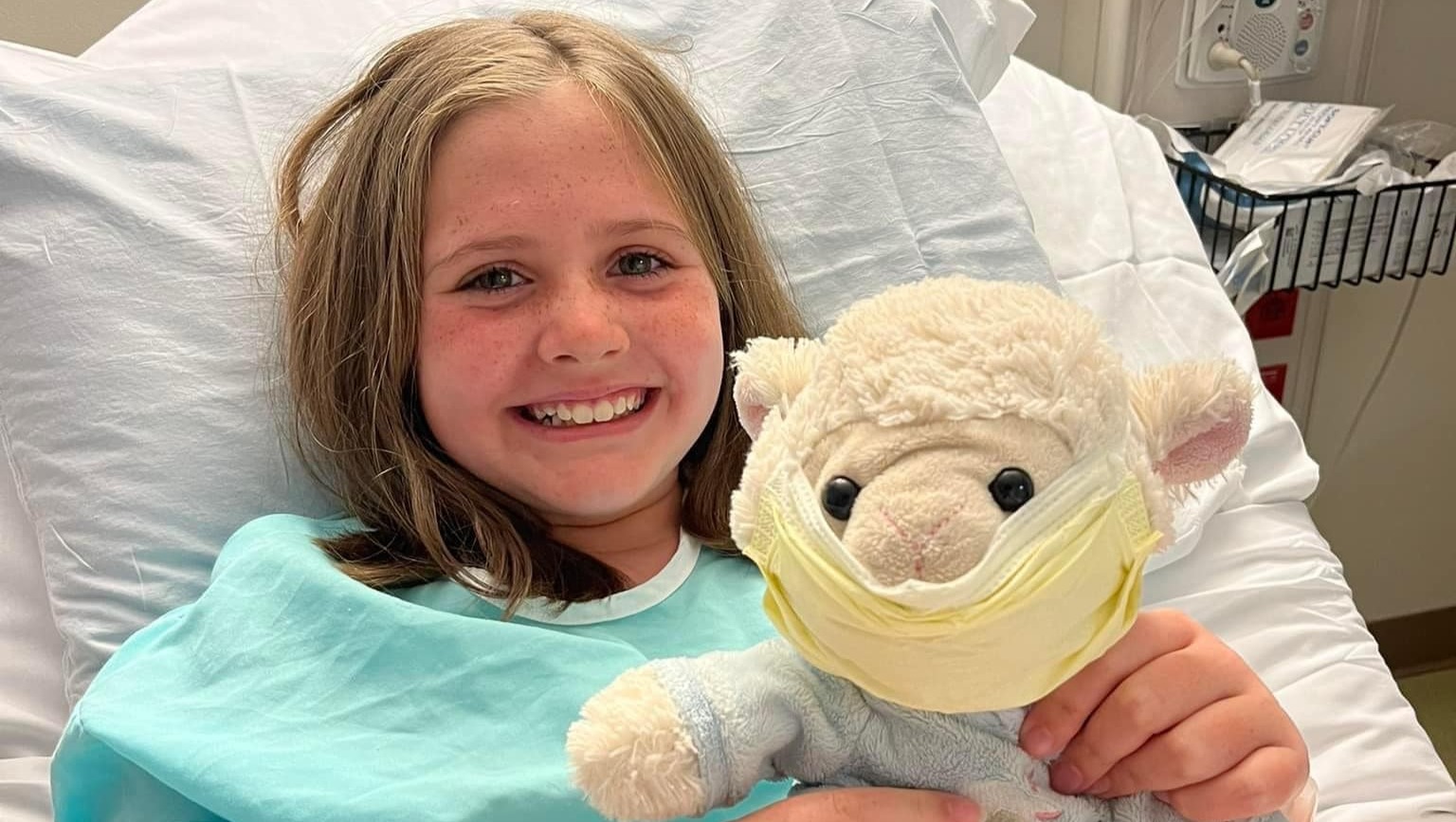 Fundraiser for Jennifer Sage by Carly Goodman : Amazing Grace's Fight