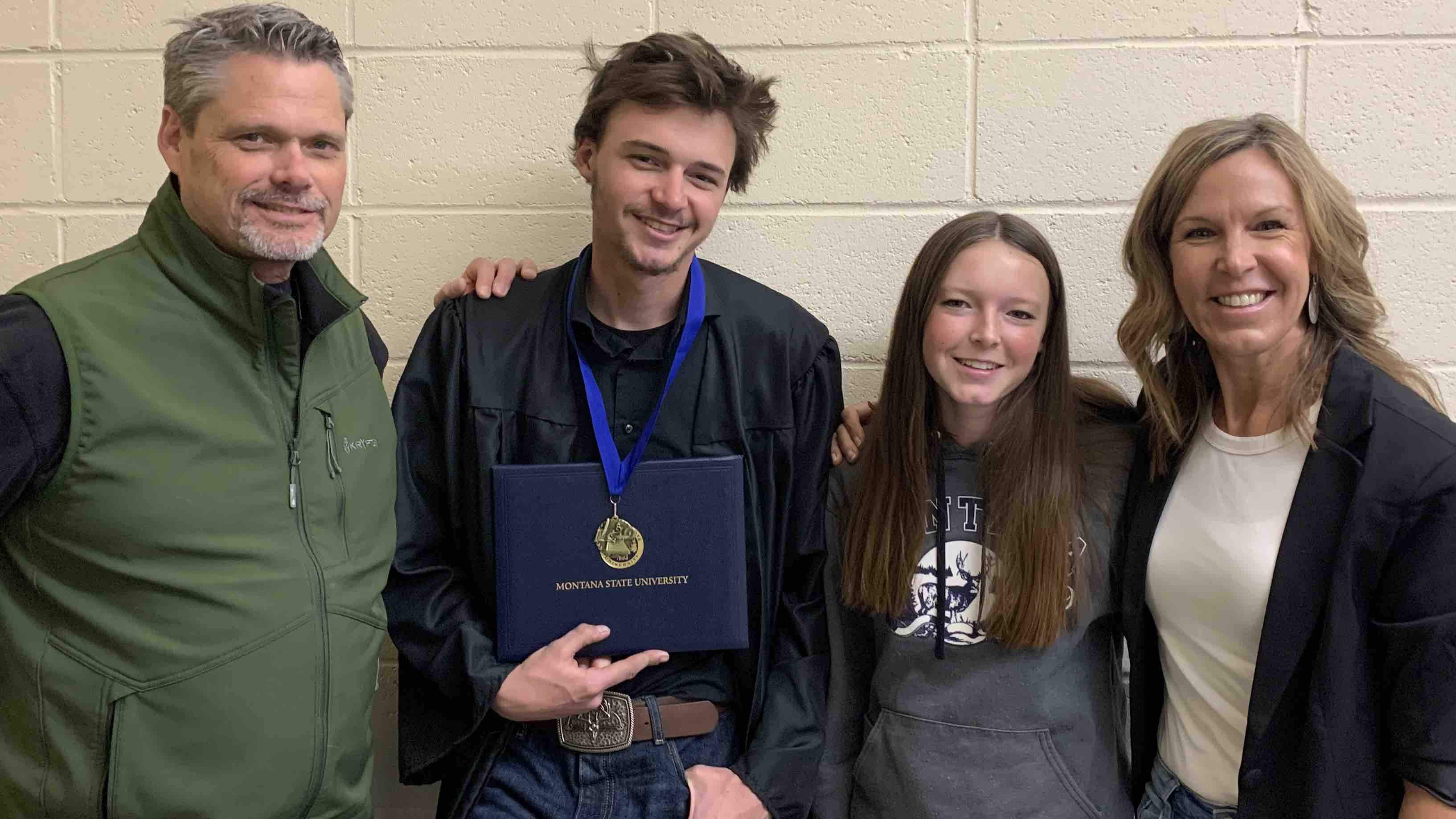 Fundraiser for Leslie Robertson by Liz Nelson : Team Chet Robertson