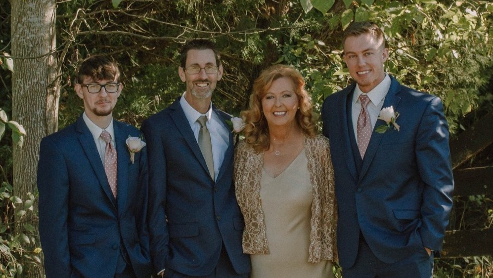 Fundraiser for Kenneth Howard by Howard Family : Howard Family Memorial ...