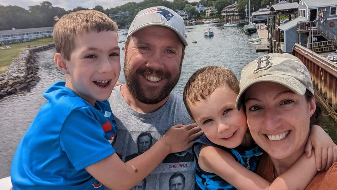 Fundraiser for Brenton White by Jesse McKay : Brent White and His Two ...