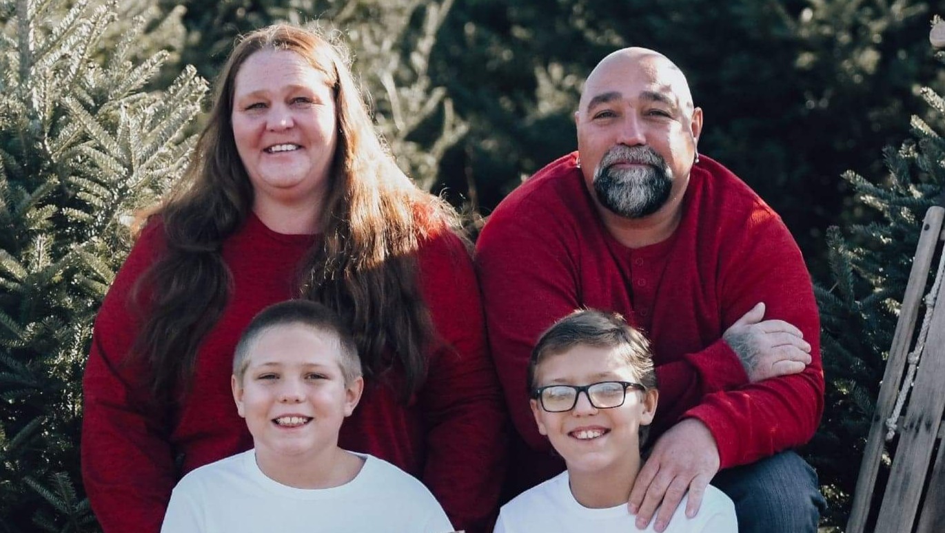 Fundraiser for Davia Fileccia by Raina Robinson : Help For Davia and ...