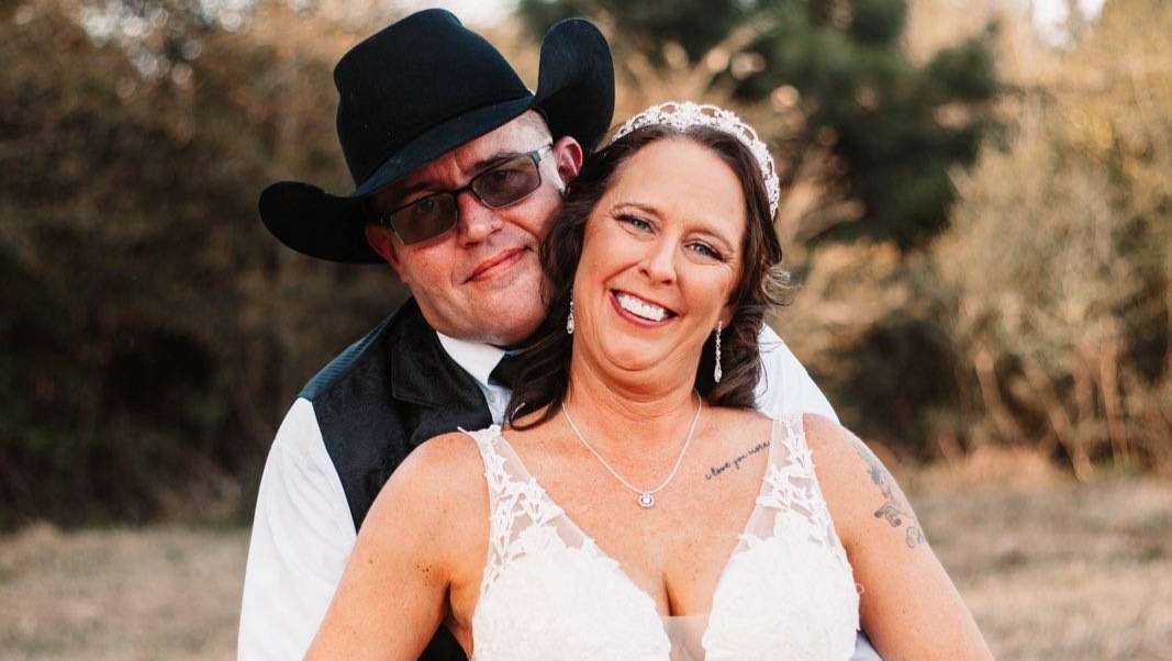 Fundraiser for Lisa Meredith by Sheryl Fruge : Breast Cancer relief for ...