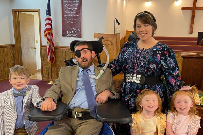 Fundraiser for Megan Marlow by Michael Miller : Help Ryan and Megan Marlow