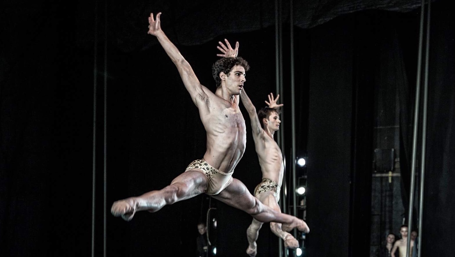 Fundraiser by Roger Cuadrado : Professional Dancer Emergency Accident