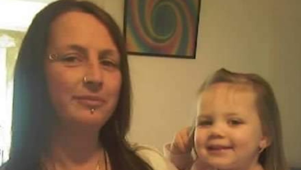 Fundraiser by Holly Reynolds : In loving memory of our mum Emma-Louise ...
