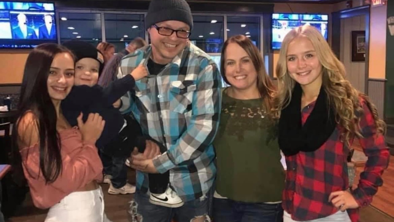 Fundraiser for Melanie Correia by Brittany Perry : Supporting the Cyr’s ...