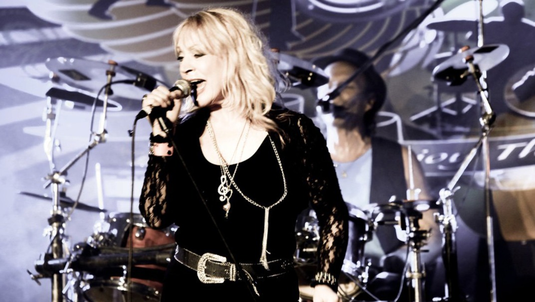 Fundraiser for Gregory Mackay by Duncan Wood : Jeannie Ashurst