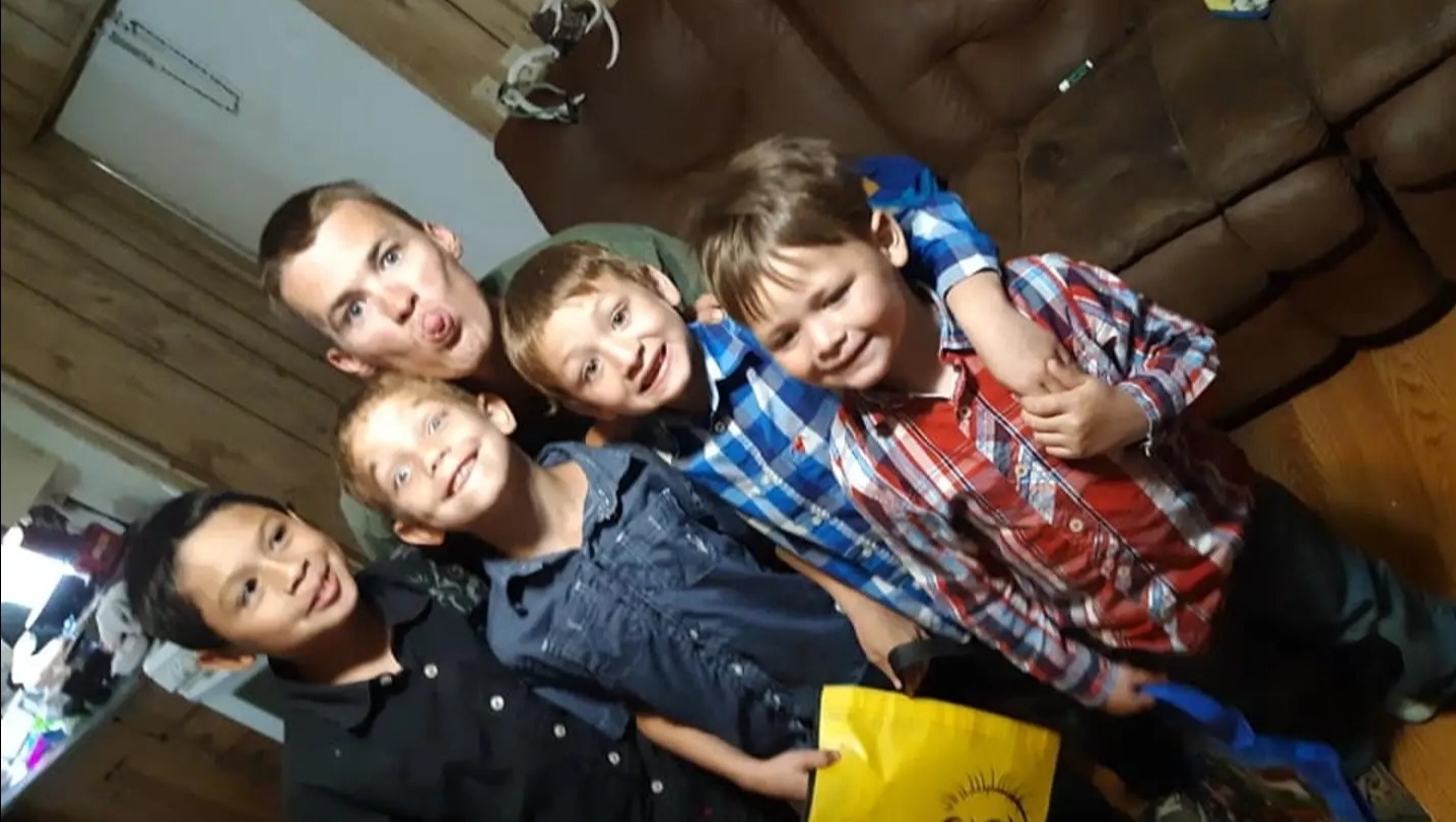 Fundraiser for Crystal Mueller by Ty Quinney : The Mueller Family