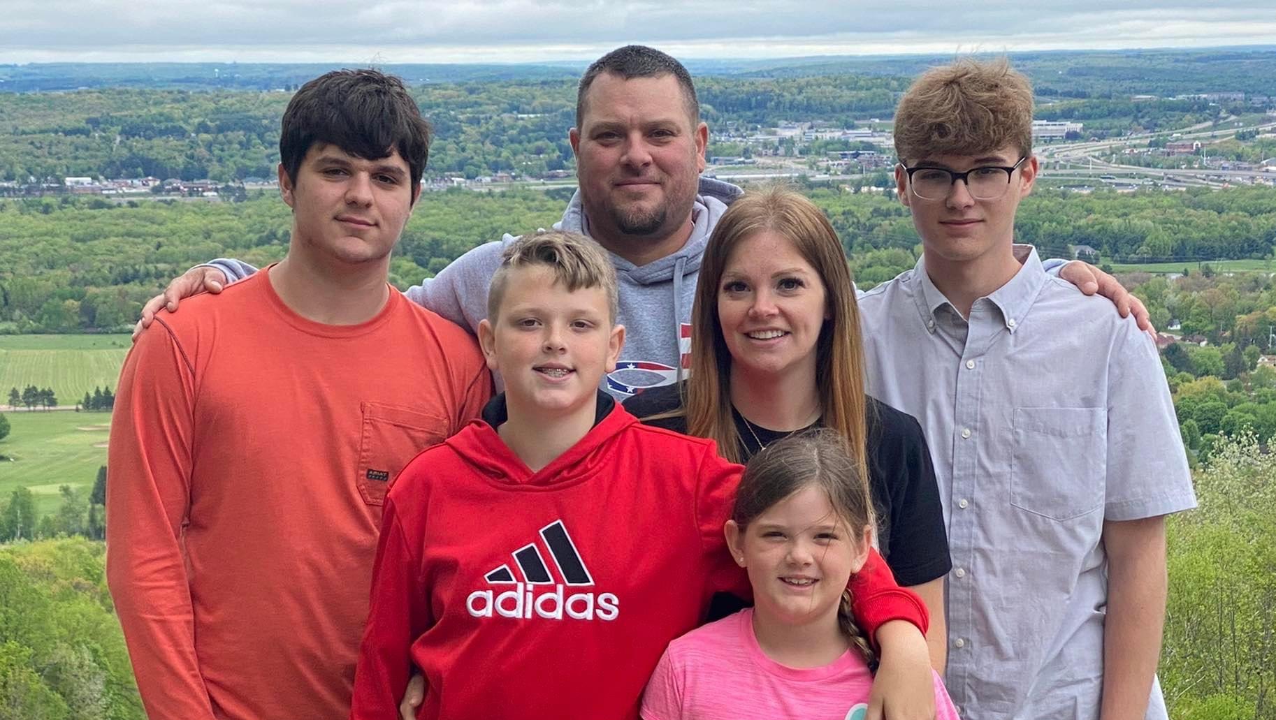 Fundraiser for Sara Wood by Jamie Rye : The Wood Family