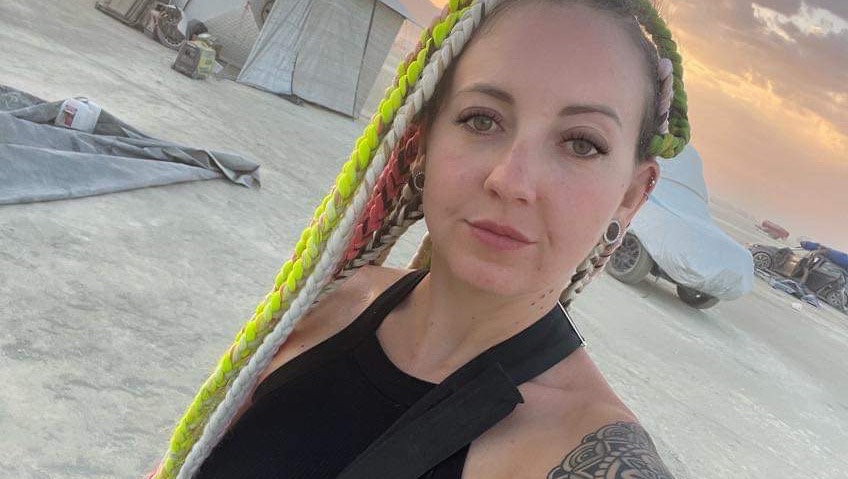 Fundraiser for Jade Bokelund by Trevor Selby : Jades broken shoulder