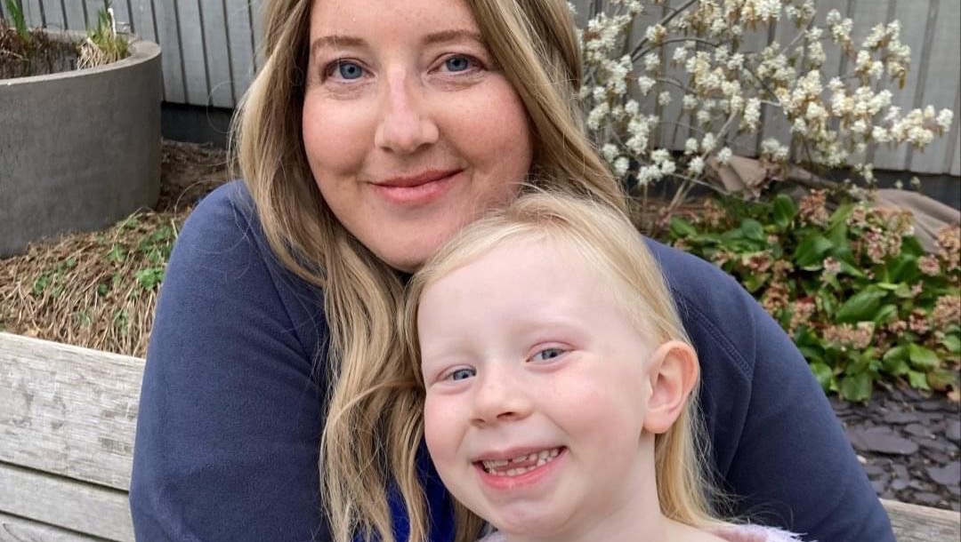 Fundraiser for Tracey Davies by Amy Brigham : Donate in loving memory ...