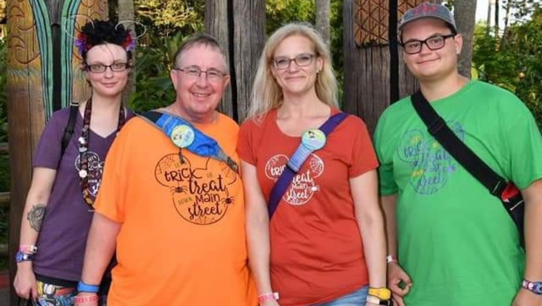 Fundraiser by Holly Huffman : Hurricane Ian Relief