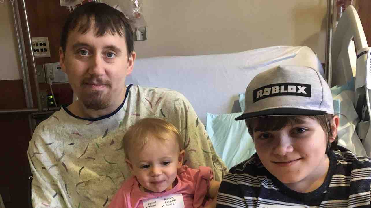 Fundraiser for Kelly Abbott by Theresa Voshel : Help the Abbott Family ️