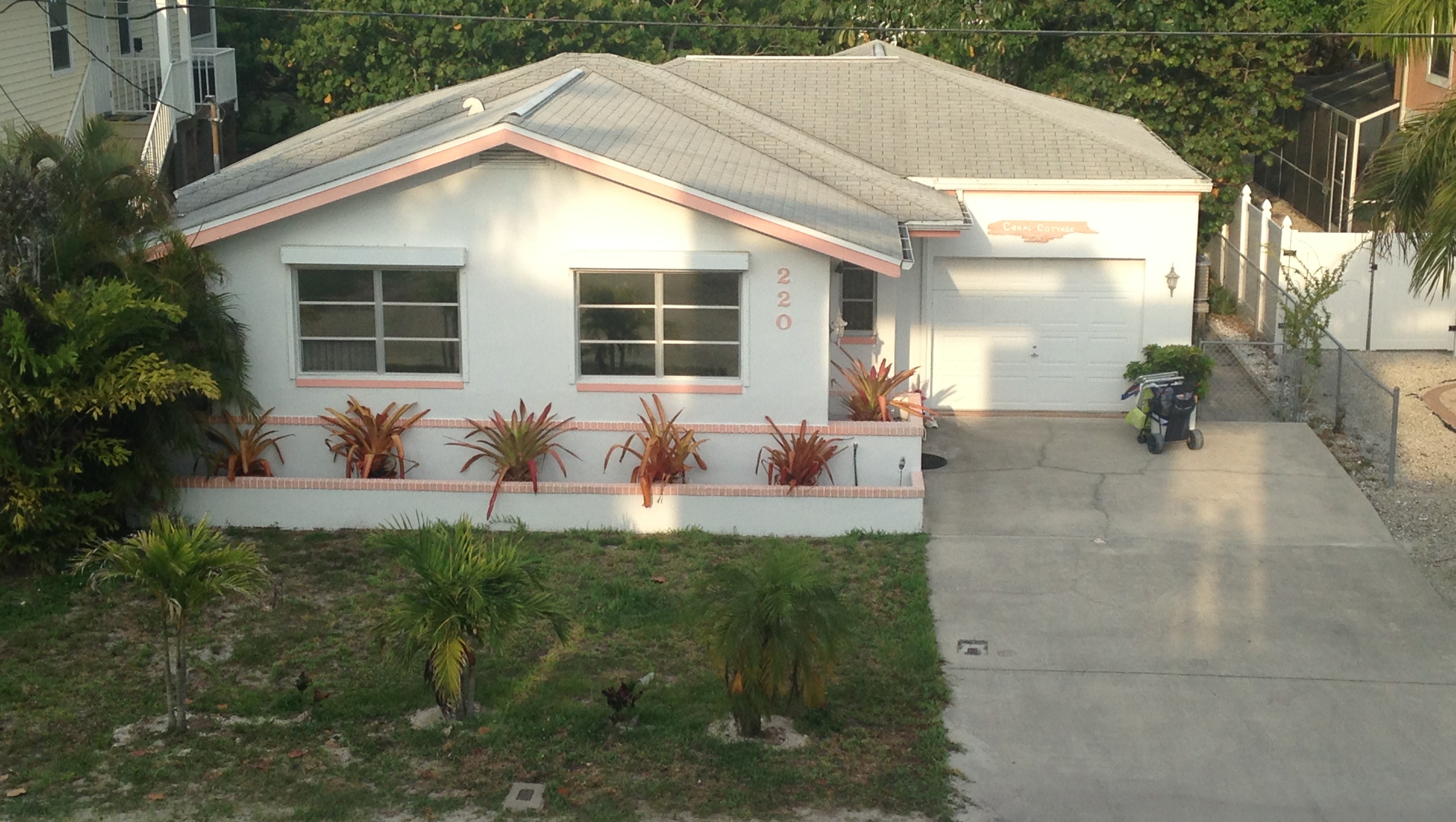 Fundraiser by Lynn Goluba : Recovery efforts for Julie and Dave Fite