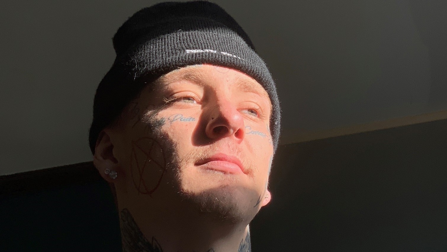 Fundraiser for Greg Robinson by Tommy Robinson Amy Cartee : The Family ...