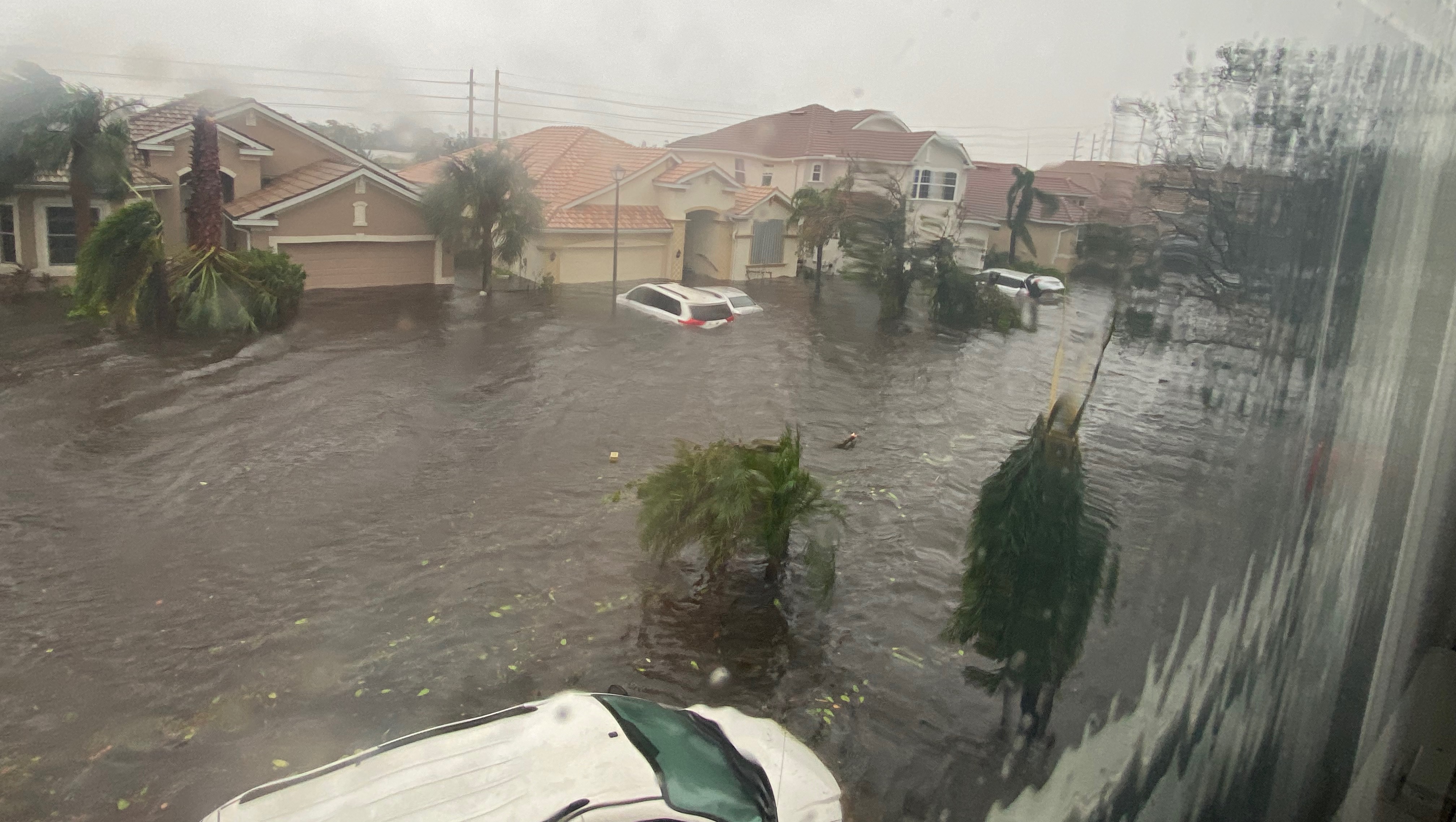 Fundraiser for April Frye by Leia Holland : Disaster Relief for Frye Family