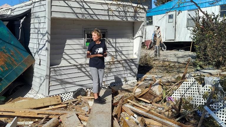 Fundraiser by Sarah Jeffords : Hurricane Disaster help for Darlene