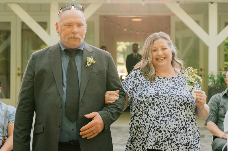 Fundraiser by Christina Knight : Lee and Kathy Fuller Fees Medical Fund