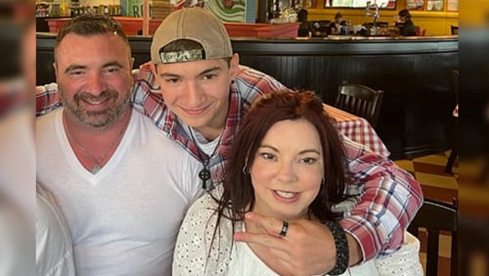 Fundraiser for Lee Ann Adams by Diane Langdon : Coniston Family Loss