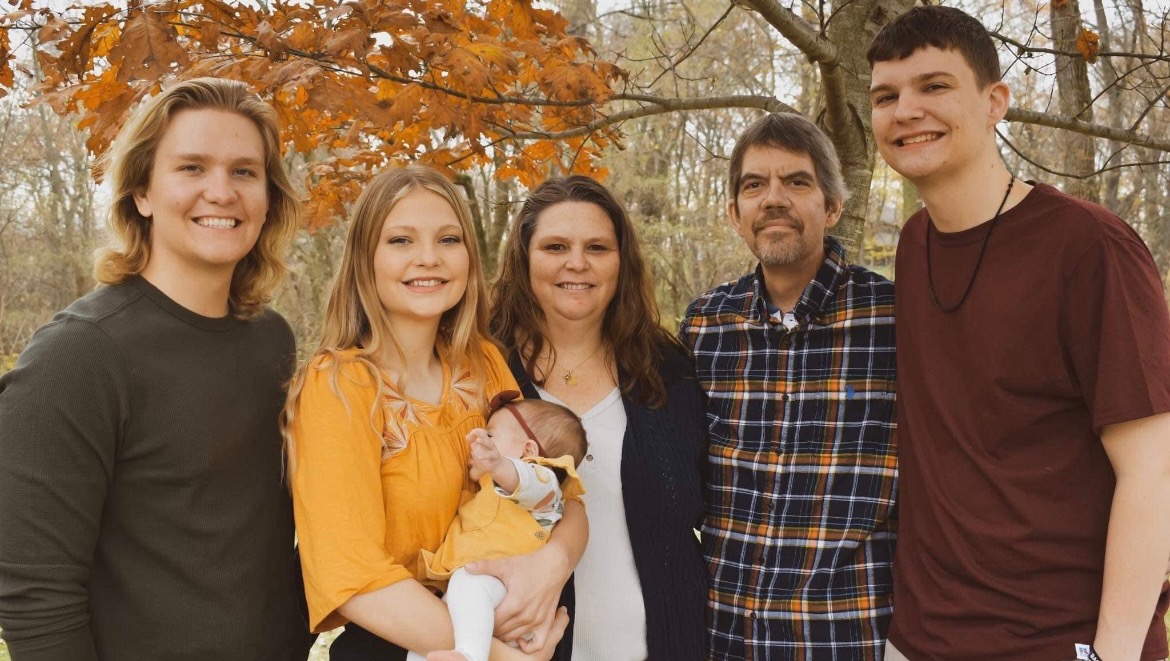 Fundraiser for Mandy Blom by Stephanie Northouse : Mandy and Doug Blom ...