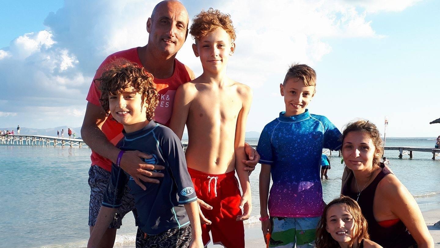 Fundraiser for Sarah Waring by Luke McGrew : Jason waring hinkley c