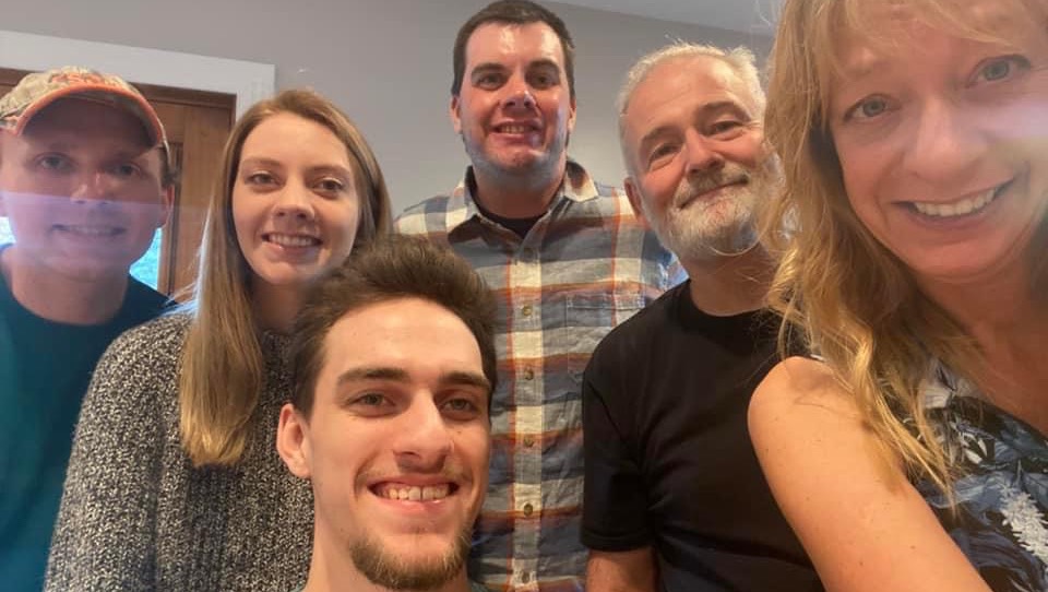 Fundraiser for Alec Latham by Kaiya Johnson : Help Alec with medical expenses