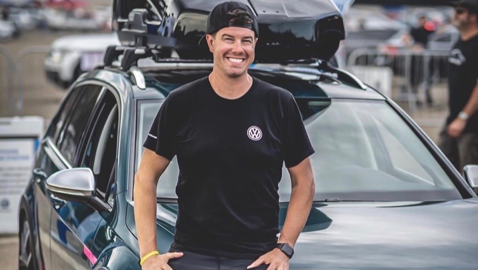 Fundraiser for John Maynard by Ryan Elliott : Sean Maynard Moving Fund